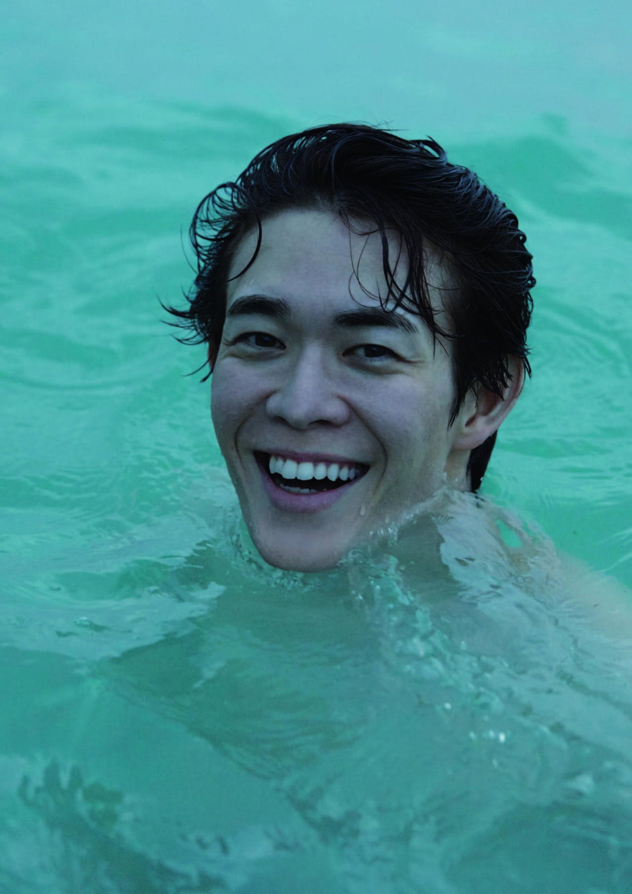 宮沢氷魚 ファースト写真集『Next Journey』オンラインサイン会の締め切りは1月17日まで！ メンズノンノウェブ | MEN'S ...