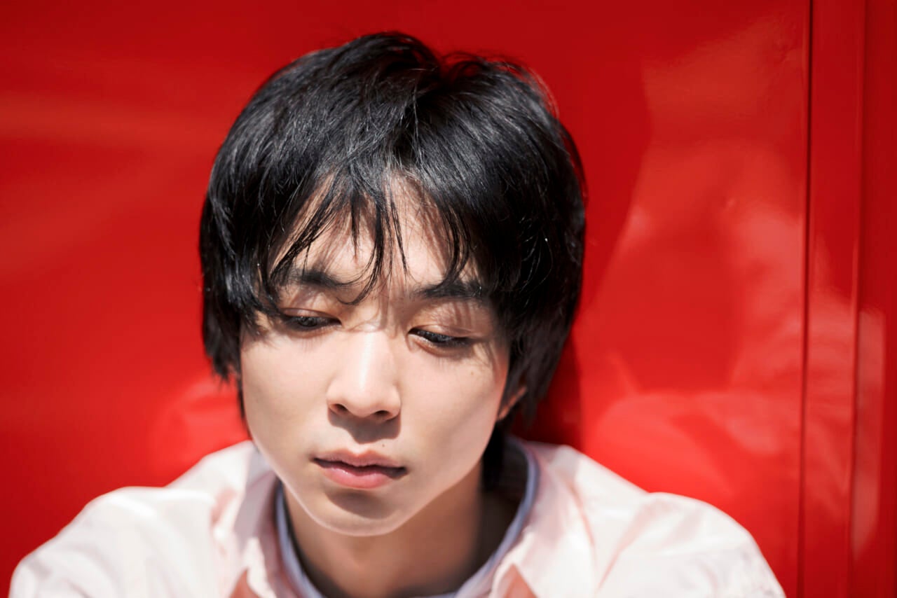 鈴木仁「これまで演じたことのないような役で、挑戦したいと思った」【ドラマ『さらば、佳き日』インタビュー】 メンズノンノウェブ | MEN'S NON-NO WEB