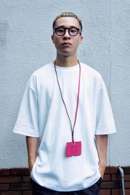 「ユニクロ白T」の正解着こなし4選。ロエベやマルニとのミックスでエアリズムやコットンTを格上げ！ メンズノンノウェブ | MEN'S NON ...