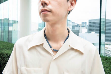 開襟シャツにネックレスは最高のペアリング！[おしゃれな人の夏のマイルール] メンズノンノウェブ | MEN'S NON-NO WEB