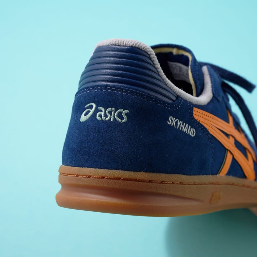 買ってよかったのは「コラボなアシックス」！ コム デ ギャルソン・オム ドゥからマーベルまで大人の遊びがあふれるスニーカー4選。 メンズノンノ ...