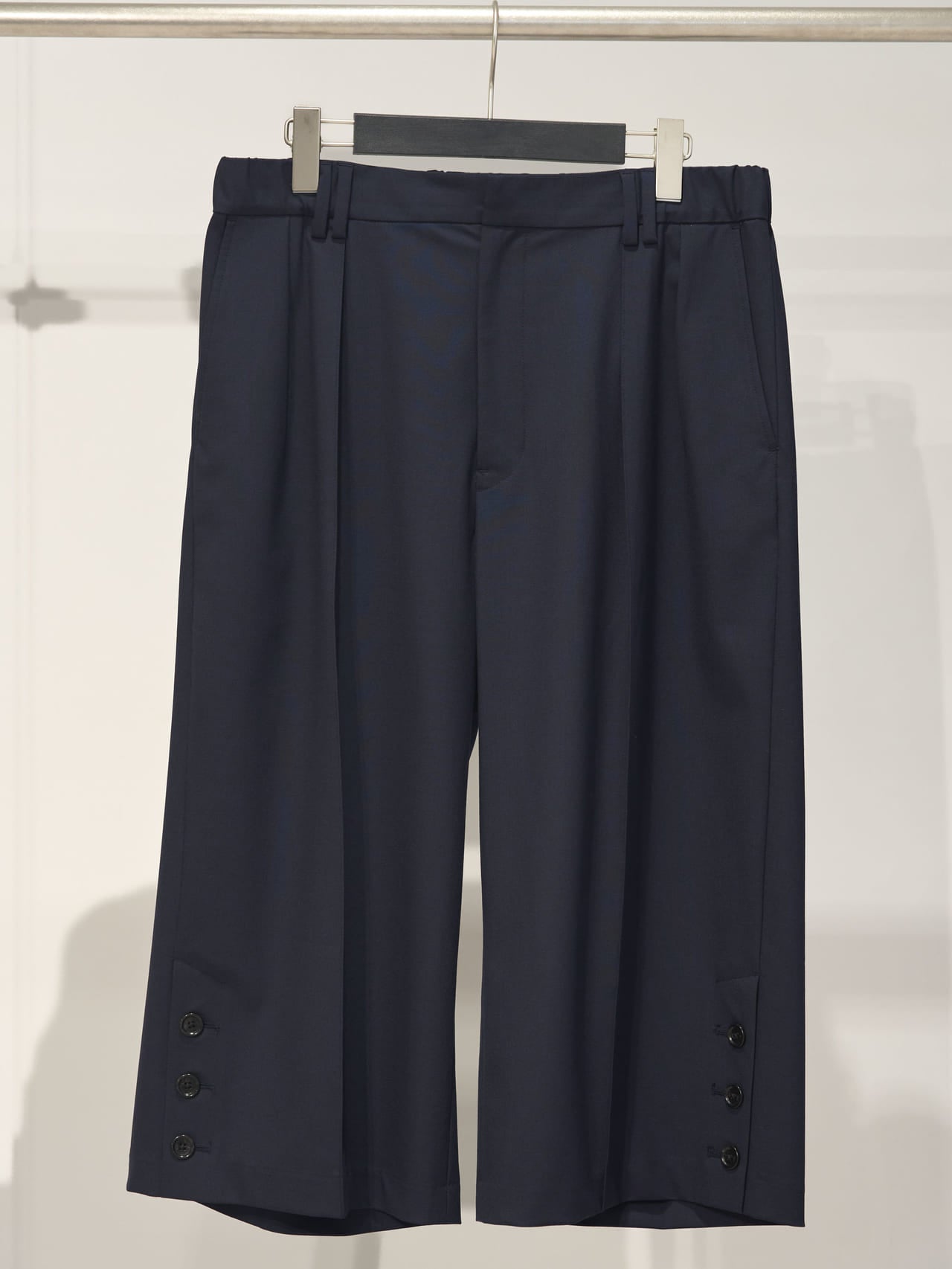 [Gallery]「GU」と「rokh」のコラボに初のメンズが登場！ デザイナーRok Hwang（ロック・ファン） 氏のオススメアイテムを ...