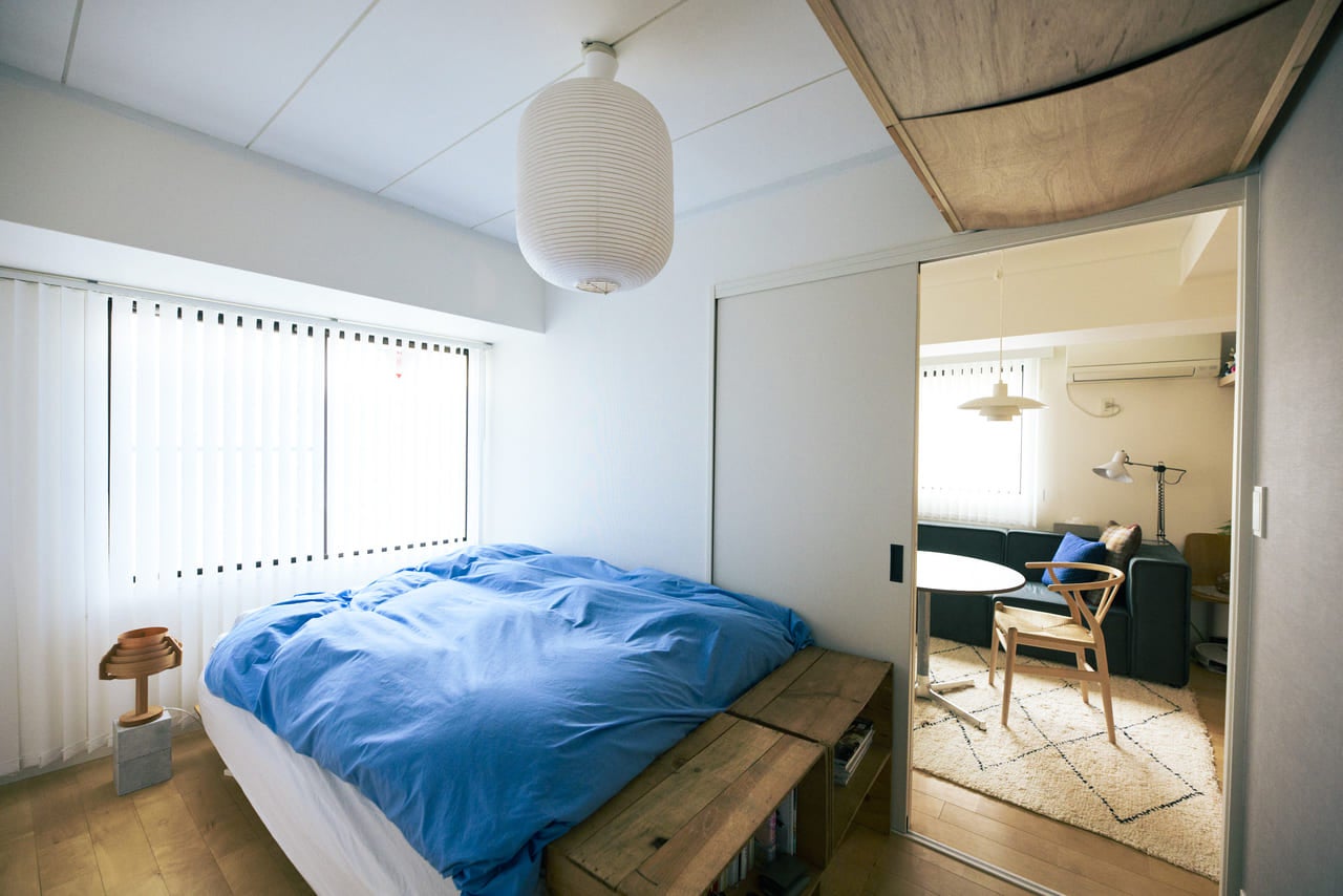 [Gallery]「1LDK 44平米 26帖」築古だけど無垢材フローリング⁉︎ DIYで叶えたオリジナリティあふれるインテリア 【おしゃれ男子の部屋カタログ／Vol.34】 メンズノンノ ...