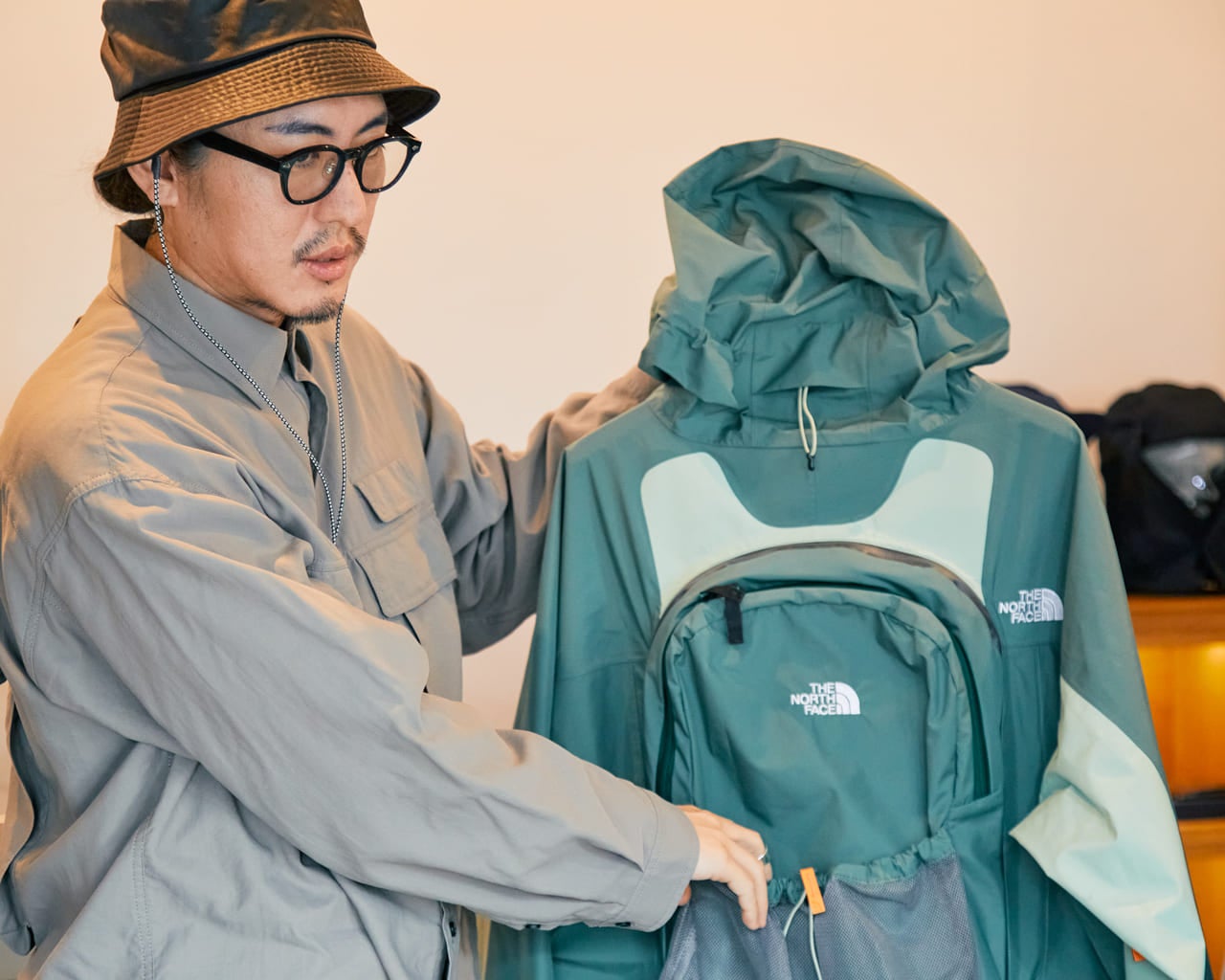 ザ・ノース・フェイスのデザインも話題！meanswhileデザイナー 藤崎尚大さんインタビュー「日常を豊かにするためのツールとしてファッションをとらえている」 メンズノンノウェブ | MEN ...