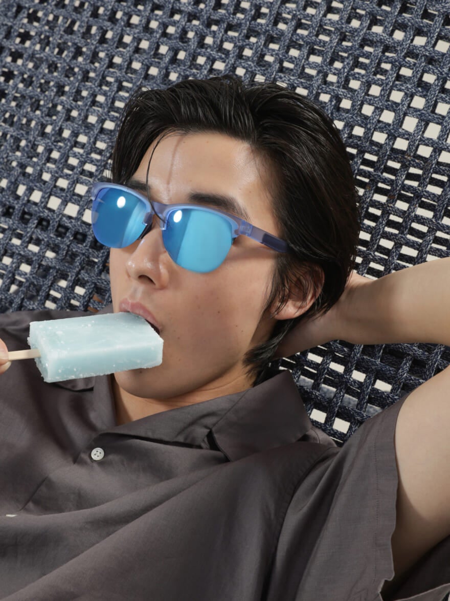 完売前に買うべき「ユニクロ」のオラつかないサングラス5選。ALL1,990円のコスパ最強アイテムの実力は？エディターと服好きモデルが試着＆本音レビュー！ メンズノンノウェブ | MEN'S ...